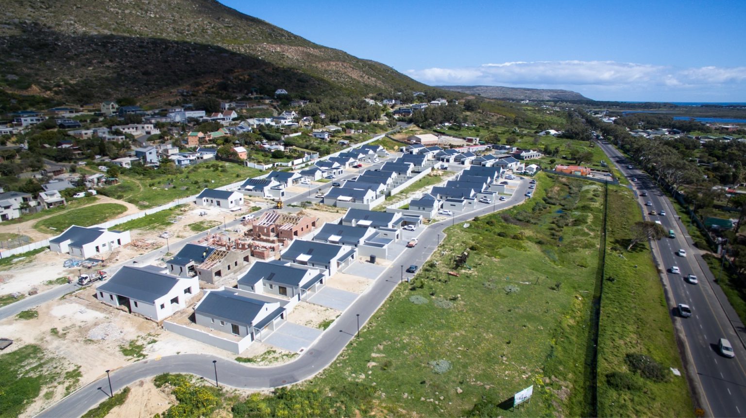 Secure, Family-Friendly Homes & Investment- Willow Wood Estate ...
